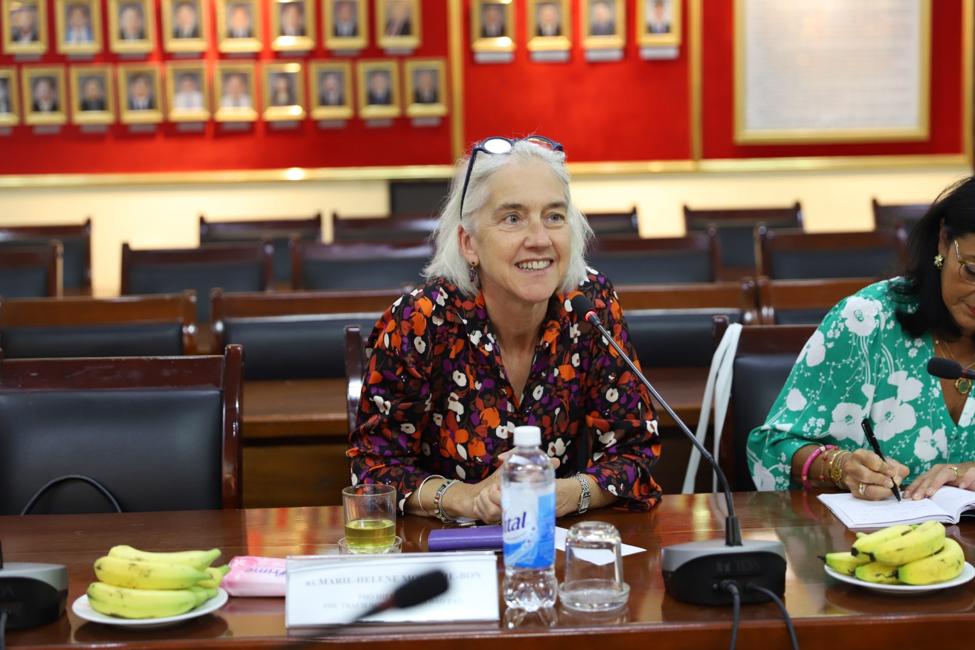 Trường Đại học Tổng hợp Paris Panthéon Assas, Cộng hòa Pháp trao đổi ...